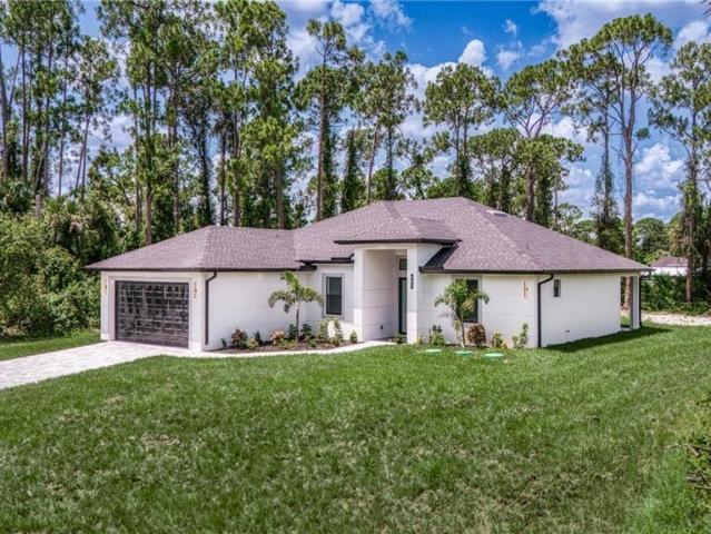 303 McArthur Ave, Lehigh Acres, FL 33936 | MLS #226009