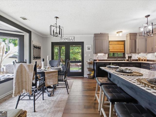 303 Mt View Clubhouse Road