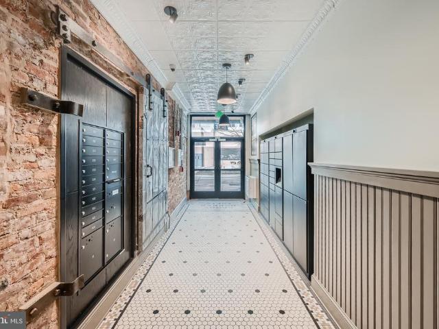 303 N Howard Street # 102