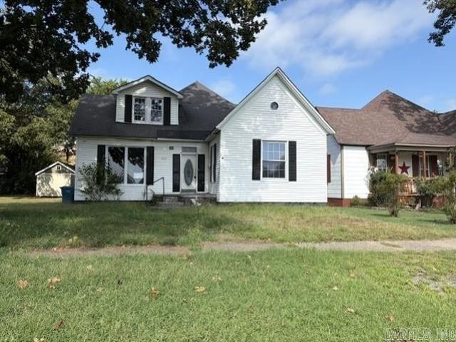 303 N Marion St, Malden, MO 63863