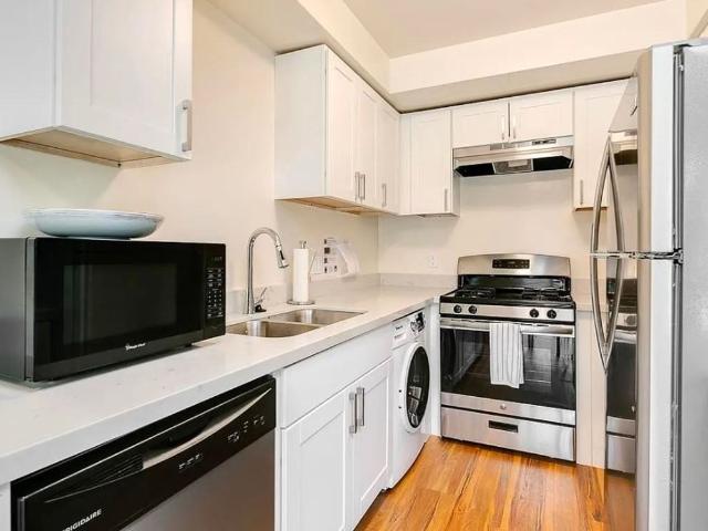 303 N. Oakland 1 Bedroom Apartment for Rent at 303 N Oakland Ave, Pasadena, CA 91101 Downtown Pasadena