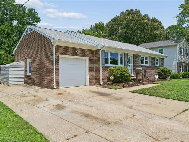 303 Nancy DR