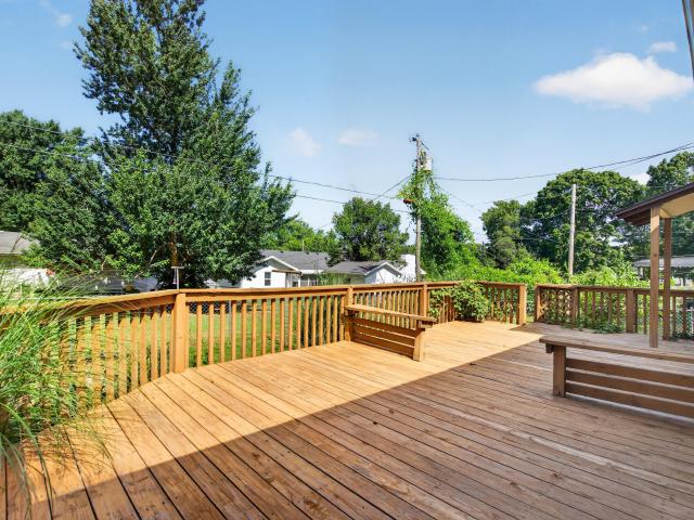 303 S 5th Street