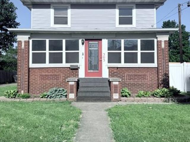 303 S Franklin St, Robinson, IL 62454