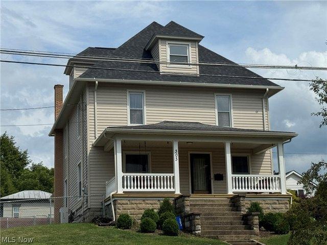 303 S Market St, Loudonville, OH 44842