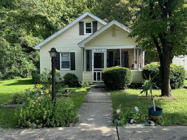 303 S Park Dr, Salisbury, MD 21804