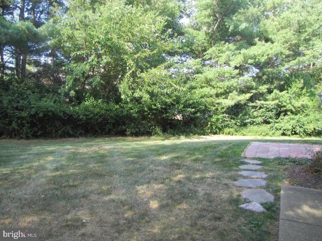 303 Somerset Court #
