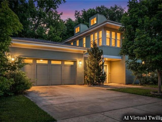 303 SE B St, Bentonville, AR 72712