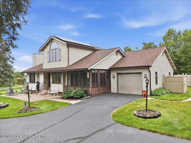 303 Sir Bradford Road