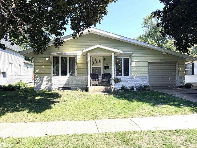 303 Spring St, Humeston, IA 50123