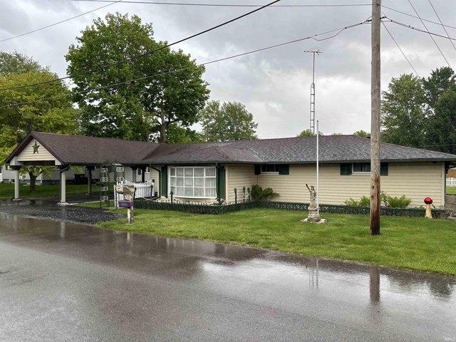 303 Spring St, Sulphur Springs, IN 47388