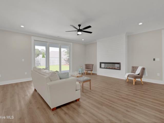 303 Starboard Cove
