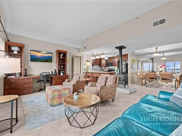 303 Sugar Top Dr Unit 2122, Sugar Mountain, NC 28604