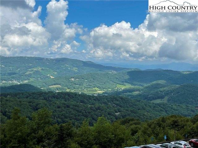 303 Sugar Top Dr Unit 2323, Sugar Mountain, NC 28604