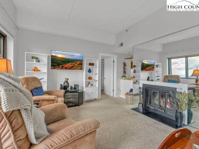 303 Sugar Top Drive 8 1806