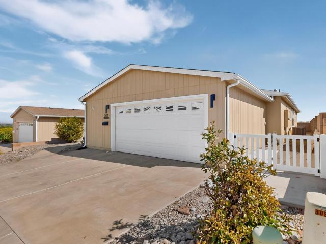 303 Sunrise Bluffs Drive