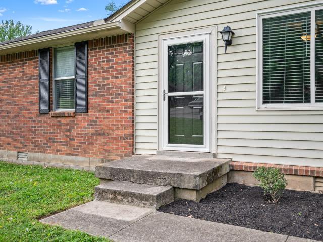 303 Sunrise Cir