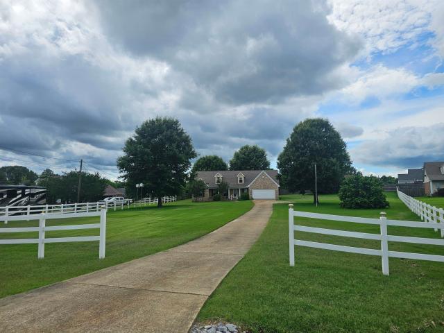 303 rolling meadow dr
