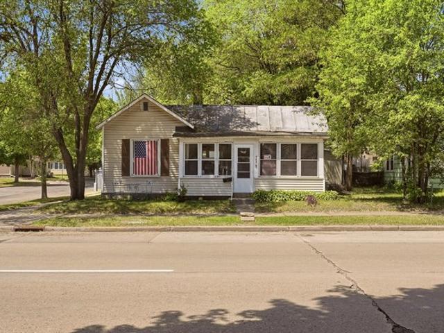 303 Rose St, La Crosse, WI 54603
