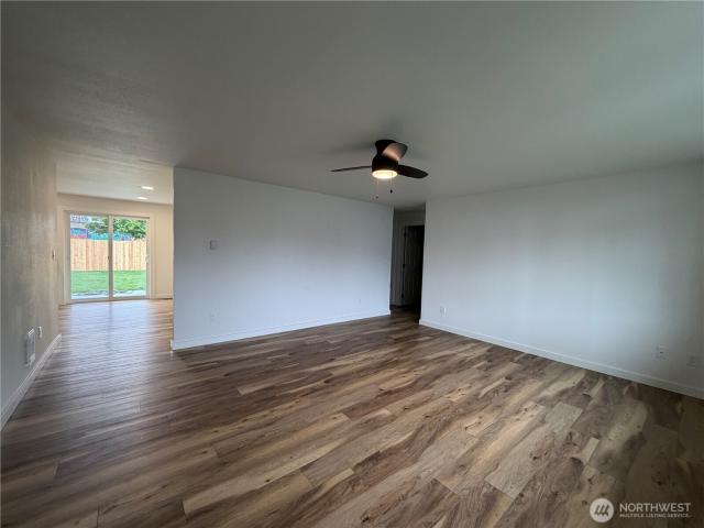303 Railroad Street SW