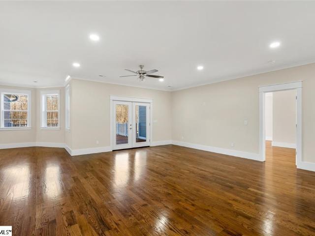 303 Regency Circle