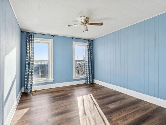 303 W 4th Street