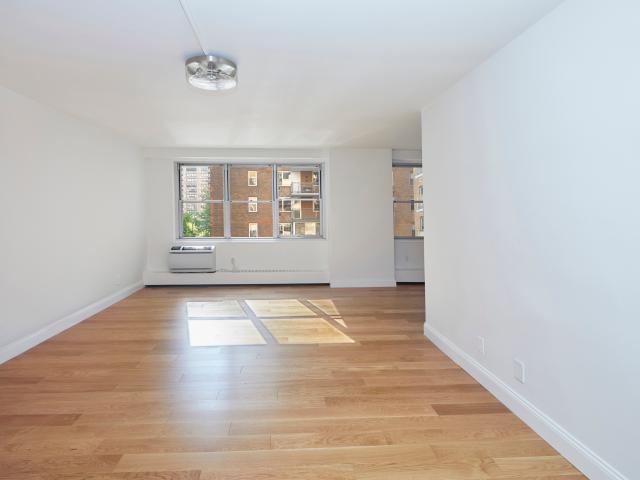 303 W 66TH Street 1BW