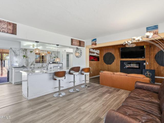 303 W 13TH Street