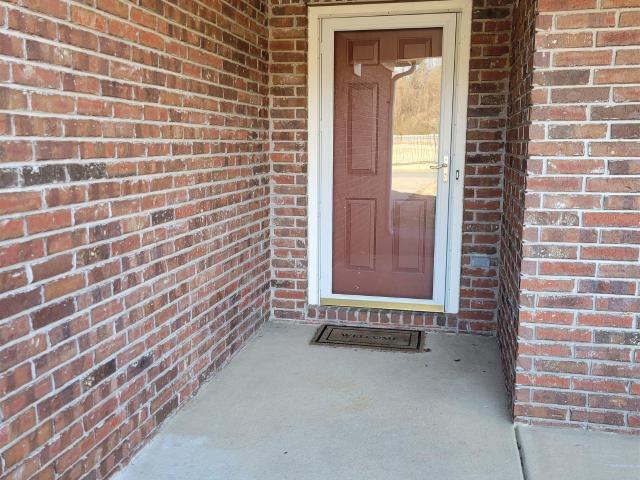 303 W Valentine Road