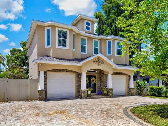 303 W Chapman Rd, Lutz, FL 33548