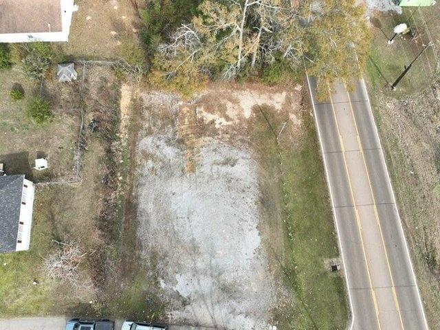 303 W Devall St, Ellisville, MS 39437
