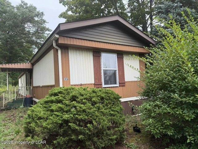 303 W Gate Dr, Hazle Township, PA 18202