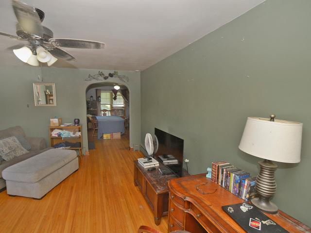 303 W Larue Street