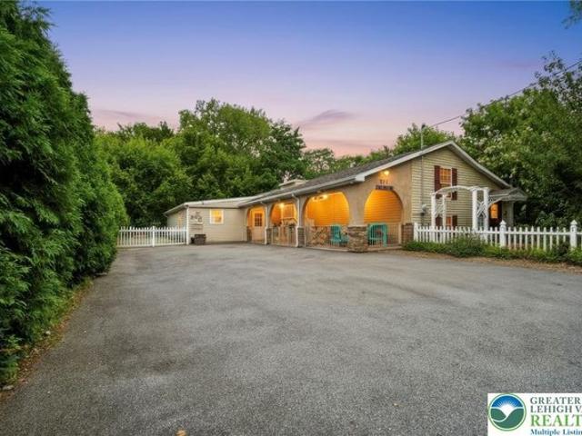303 W Madison St, Easton, PA 18042