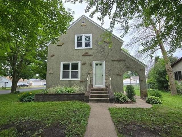 303 W Main St, Blooming Prairie, MN 55917