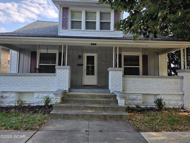 303 W Mechanic St, Wapakoneta, OH 45895