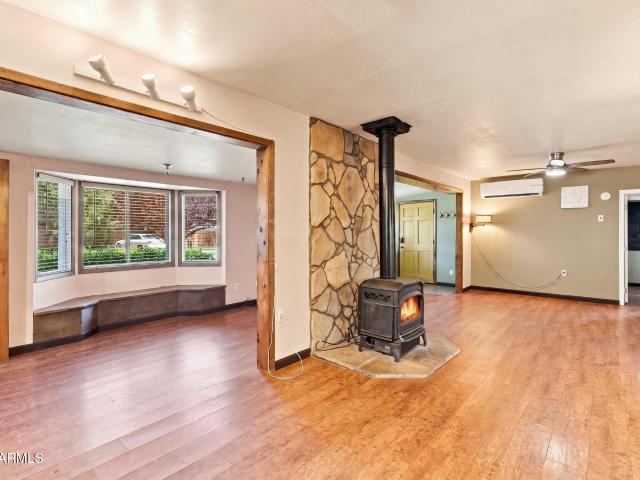 303 W Roundup Road