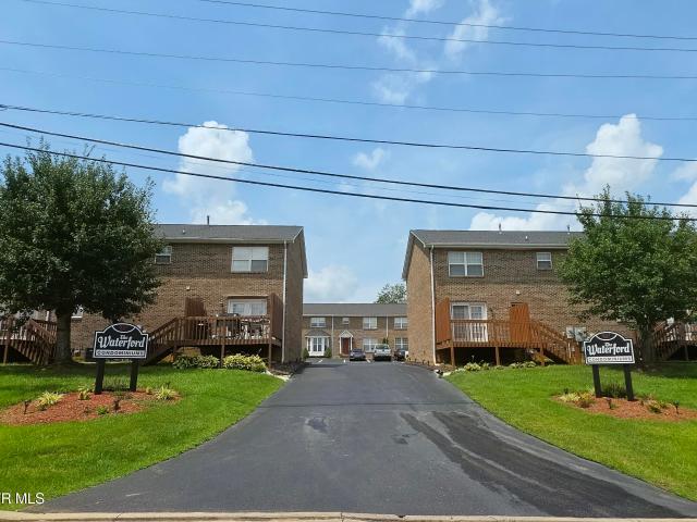 303 Waterford Court 303