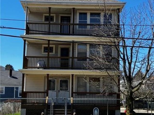 303 Webster Ave, Cranston, RI 02920