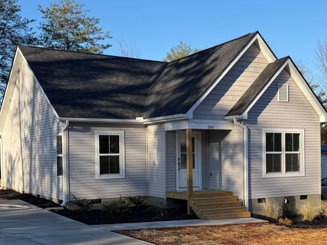 303 Willimon Dr, Piedmont, SC 29673 | MLS #1582 | Compass