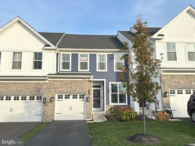 303 Wynstone Ct, Colmar, PA 18915