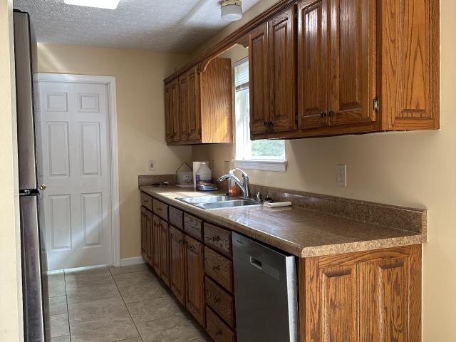 303 Tararack Ct