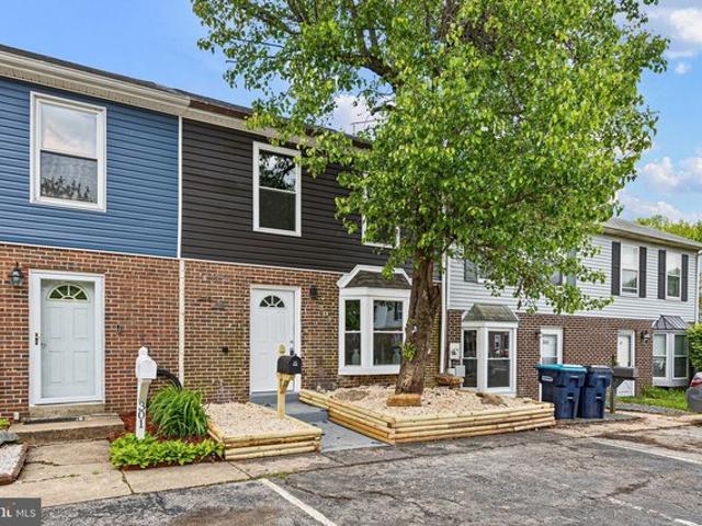 303 Thayer Ct, Newark, DE 19702