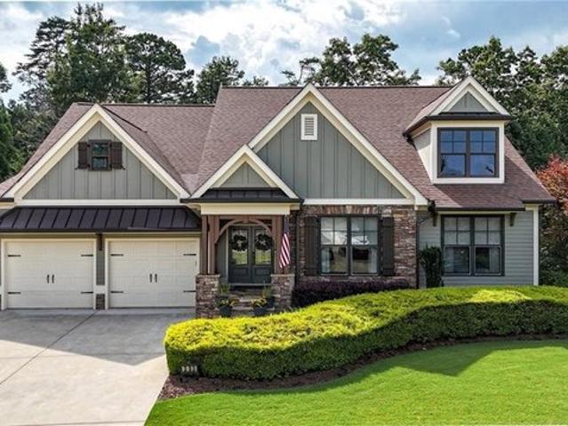 303 Trappers Blf, Waleska, GA 30183