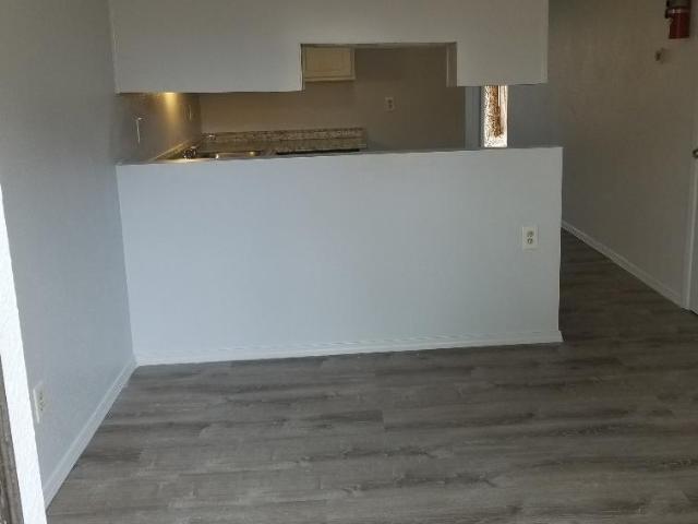 303 Vassar Drive SE Apt 2