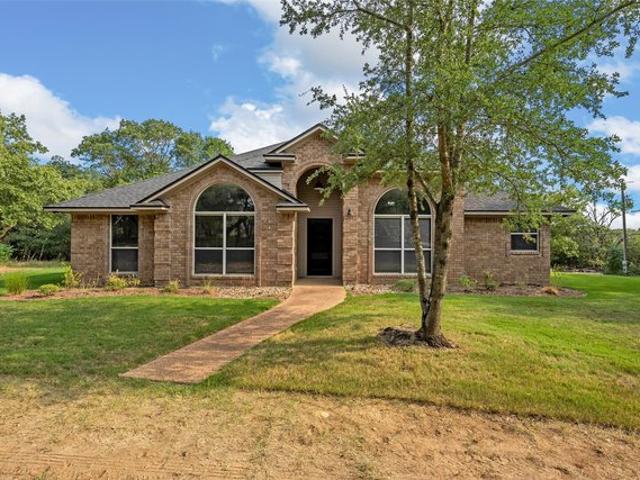 3044 Oak Ridge Rd, Crawford, TX 76638