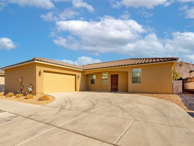 3044 Bonitas Loop, Santa Fe, NM 87507