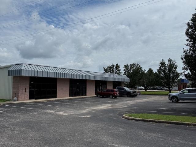 3044 Hartford Highway