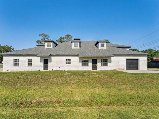 3045 Dove Ln, Mulberry, FL 33860