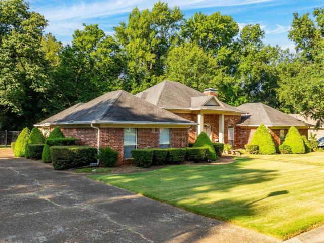 3045 Saint Charles Drive